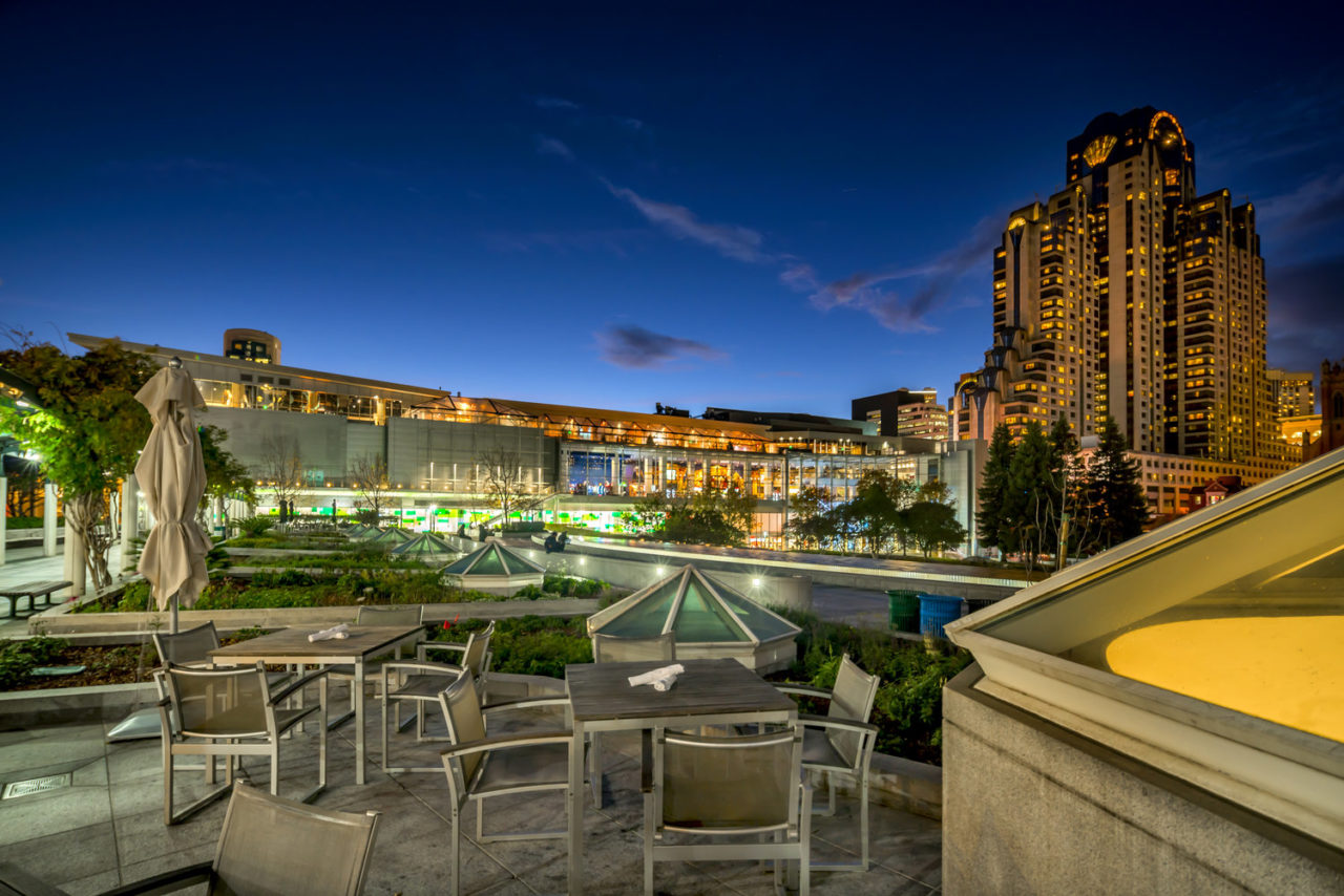 Best Rooftop Bars in San Francisco | Stretchy Pants Food Tours